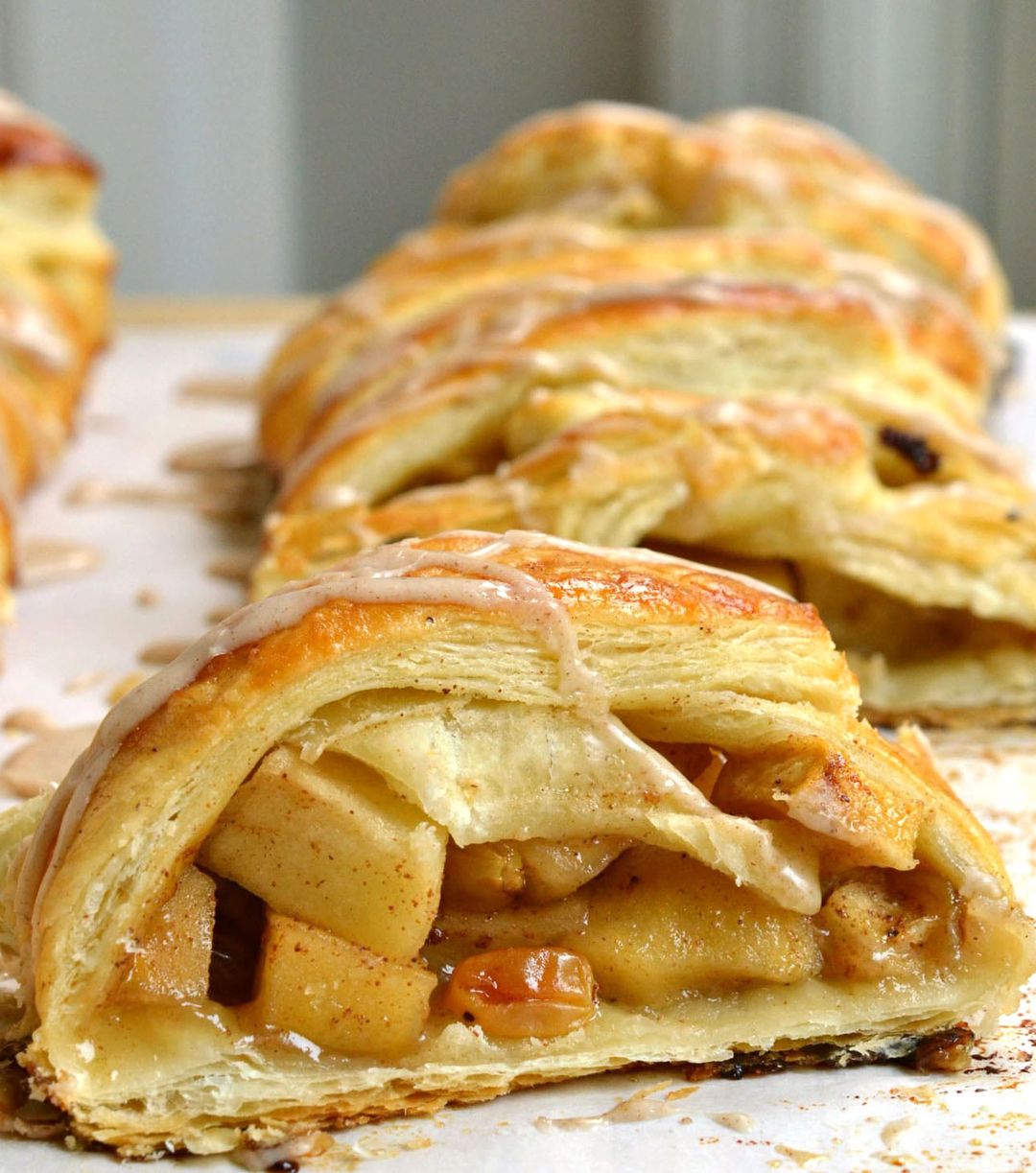 APPLE STRUDEL